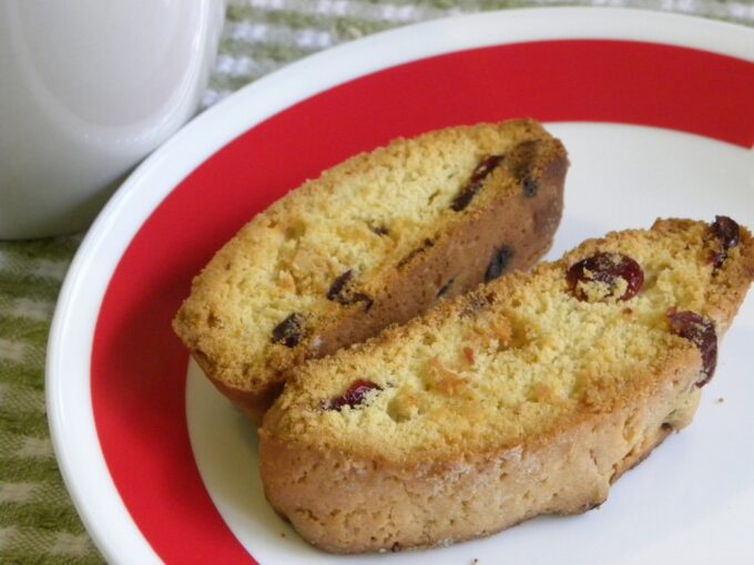 Cranberry White Chocolate Biscotti - A Few Shortcuts