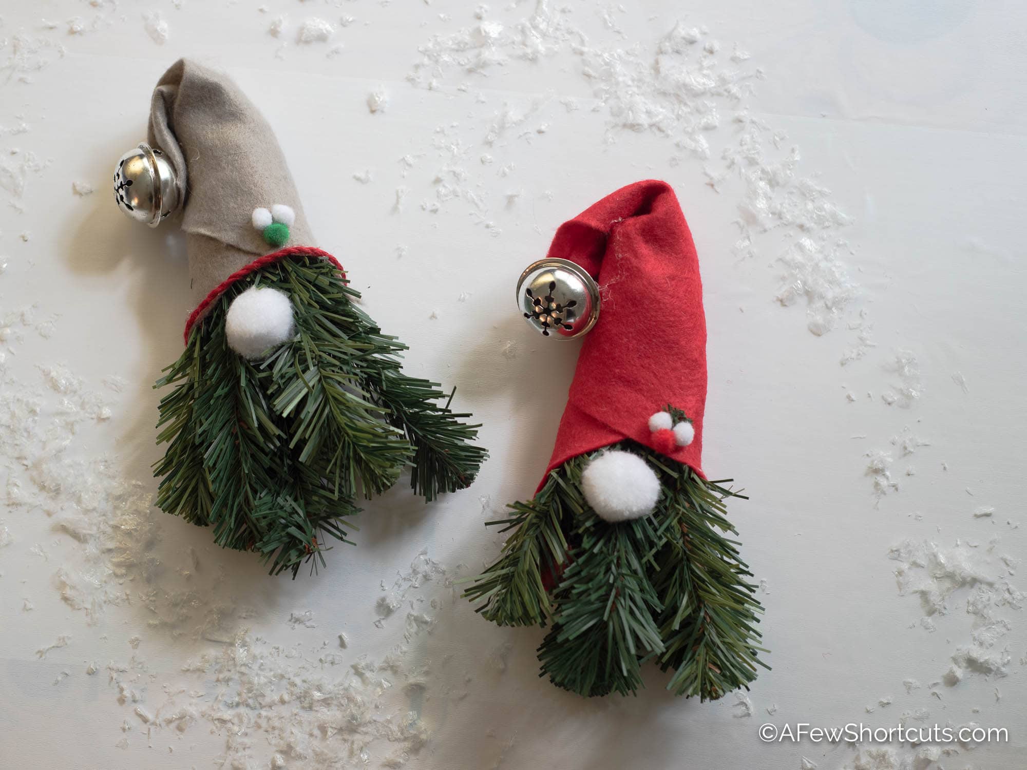 DIY Greenery Christmas Gnomes - A Few Shortcuts